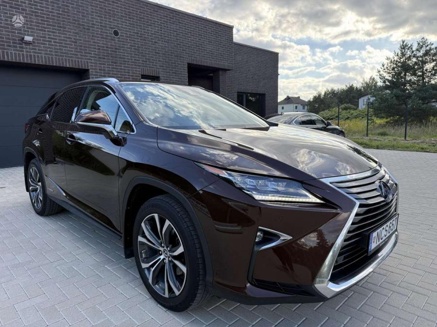Red Lexus RX 450h 2019 in Vilnius, with an engine capacity of 3.46 L and mileage of 58 thousand km for 29950 €, photo 12 on AUTOMOTO.COM.LV