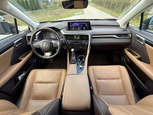 Red Lexus RX 450h 2019 in Vilnius, with an engine capacity of 3.46 L and mileage of 58 thousand km for 29950 €, photo 36 on AUTOMOTO.COM.LV