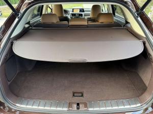 Red Lexus RX 450h 2019 in Vilnius, with an engine capacity of 3.46 L and mileage of 58 thousand km for 29950 €, photo 43 on AUTOMOTO.COM.LV