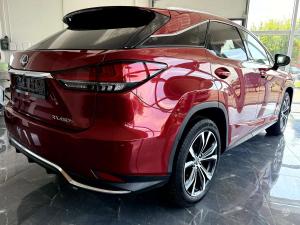 Red Lexus RX 450h 2021 in Panevezys, with an engine capacity of 3.50 L and mileage of 44 thousand km for 39900 €, photo 5 on AUTOMOTO.COM.LV