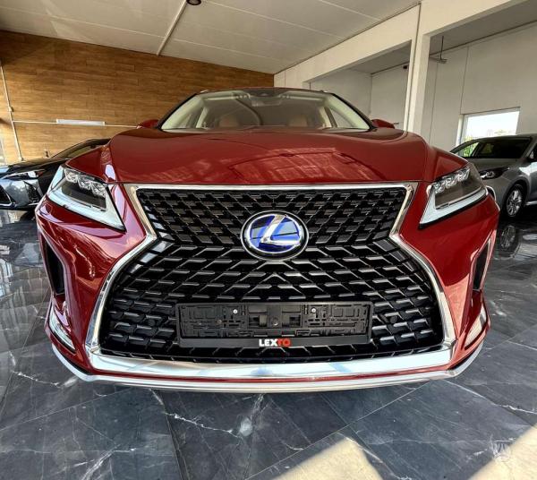Sarkans Lexus RX 450h 2021 Panevēža, ar dzinēja tilpumu 3.50 L un nobraukumu 44 tūkst. km par 39900 €, foto 5 vietnē AUTOMOTO.COM.LV