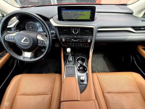 Red Lexus RX 450h 2021 in Panevezys, with an engine capacity of 3.50 L and mileage of 44 thousand km for 39900 €, photo 20 on AUTOMOTO.COM.LV