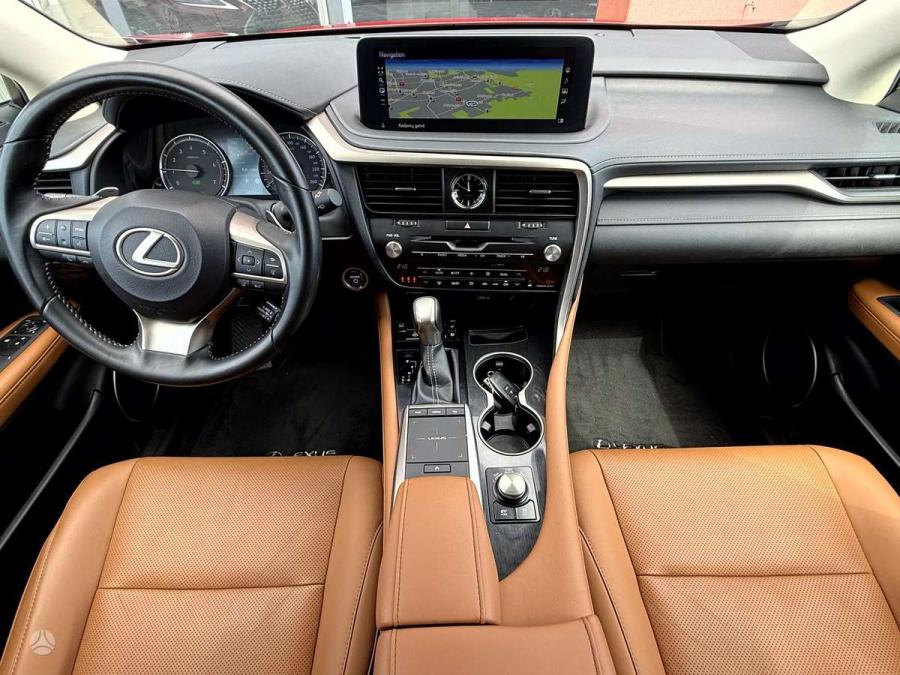 Red Lexus RX 450h 2021 in Panevezys, with an engine capacity of 3.50 L and mileage of 44 thousand km for 39900 €, photo 20 on AUTOMOTO.COM.LV