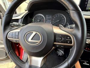 Red Lexus RX 450h 2021 in Panevezys, with an engine capacity of 3.50 L and mileage of 44 thousand km for 39900 €, photo 24 on AUTOMOTO.COM.LV
