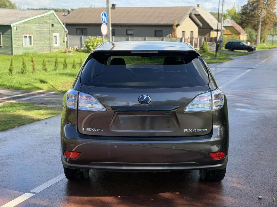 Violets Lexus RX 450h 2010 Šauļi, ar dzinēja tilpumu 3.50 L un nobraukumu 297 tūkst. km par 8850 €, foto 5 vietnē AUTOMOTO.COM.LV