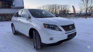 White Lexus RX 450h 2009 in Panevezys, with an engine capacity of 3.50 L and mileage of 280 thousand km for 10000 €, photo 15 on AUTOMOTO.COM.LV