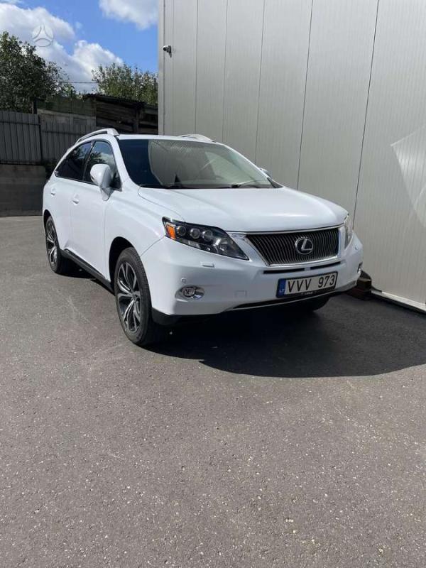 Balts Lexus RX 450h 2009 Viļņa, ar dzinēja tilpumu 3.46 L un nobraukumu 359 tūkst. km par 10900 €, foto 2 vietnē AUTOMOTO.COM.LV
