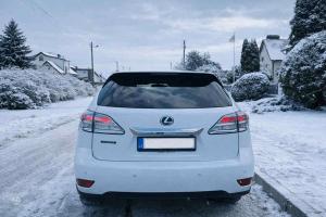 White Lexus RX 450h 2009 in Vilnius, with an engine capacity of 3.50 L and mileage of 320 thousand km for 10500 €, photo 6 on AUTOMOTO.COM.LV