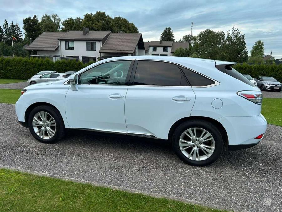 Balts Lexus RX 450h 2009 Viļņa, ar dzinēja tilpumu 3.50 L un nobraukumu 249 tūkst. km par 11900 €, foto 8 vietnē AUTOMOTO.COM.LV