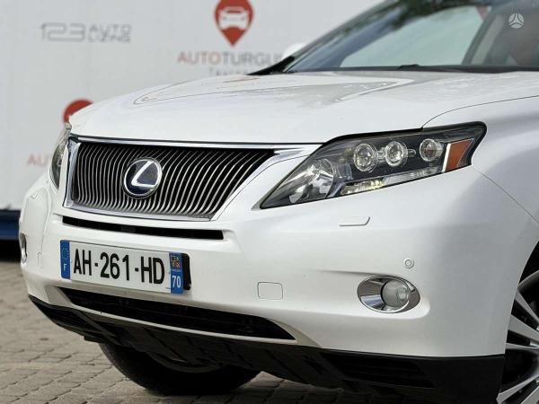 Balts Lexus RX 450h 2009 Tauragė, ar dzinēja tilpumu 3.50 L un nobraukumu 313 tūkst. km par 10400 €, foto 11 vietnē AUTOMOTO.COM.LV