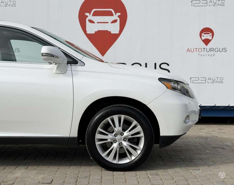 Balts Lexus RX 450h 2009 Tauragė, ar dzinēja tilpumu 3.50 L un nobraukumu 313 tūkst. km par 10400 €, foto 16 vietnē AUTOMOTO.COM.LV