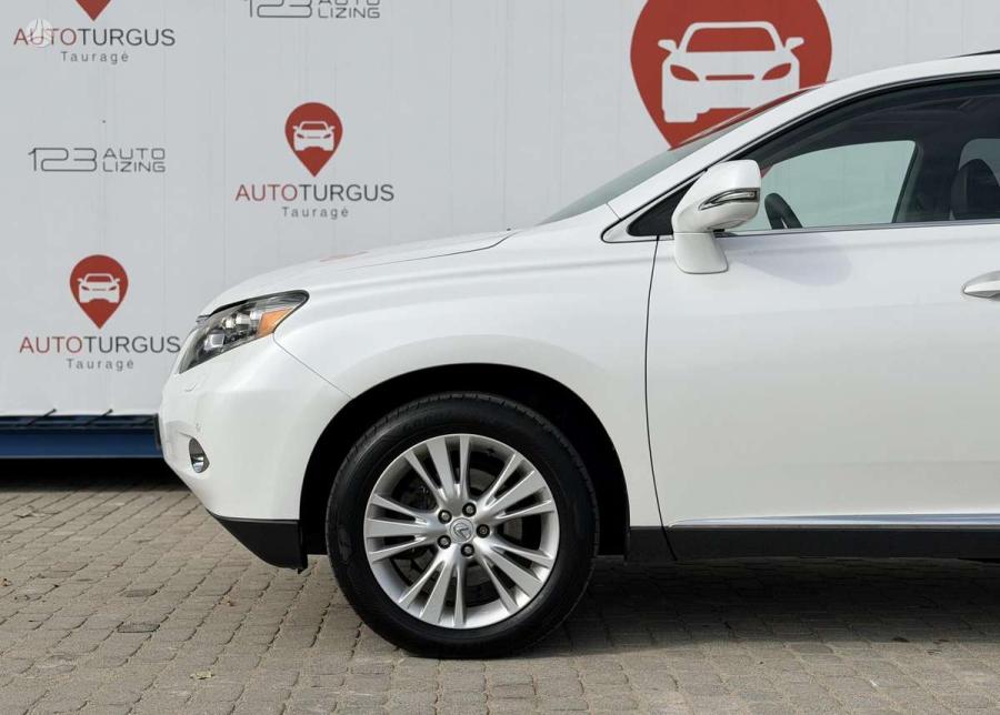 Balts Lexus RX 450h 2009 Tauragė, ar dzinēja tilpumu 3.50 L un nobraukumu 313 tūkst. km par 10400 €, foto 18 vietnē AUTOMOTO.COM.LV