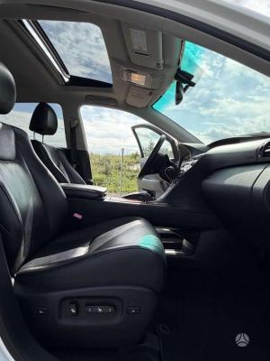 Balts Lexus RX 450h 2009 Tauragė, ar dzinēja tilpumu 3.50 L un nobraukumu 313 tūkst. km par 10400 €, foto 40 vietnē AUTOMOTO.COM.LV