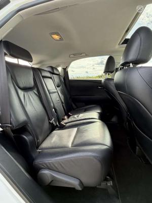 Balts Lexus RX 450h 2009 Tauragė, ar dzinēja tilpumu 3.50 L un nobraukumu 313 tūkst. km par 10400 €, foto 43 vietnē AUTOMOTO.COM.LV