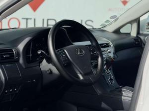 Balts Lexus RX 450h 2009 Tauragė, ar dzinēja tilpumu 3.50 L un nobraukumu 313 tūkst. km par 10400 €, foto 54 vietnē AUTOMOTO.COM.LV