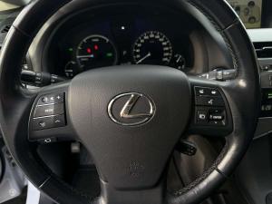 Balts Lexus RX 450h 2009 Kauņa, ar dzinēja tilpumu 3.46 L un nobraukumu 269 tūkst. km par 13200 €, foto 24 vietnē AUTOMOTO.COM.LV