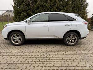 White Lexus RX 450h 2010 in Varena, with an engine capacity of 3.46 L and mileage of 256 thousand km for 11200 €, photo 12 on AUTOMOTO.COM.LV