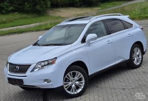 Balts Lexus RX 450h 2010 Viļņa, ar dzinēja tilpumu 3.50 L un nobraukumu 232 tūkst. km par 14500 €, foto  vietnē AUTOMOTO.COM.LV