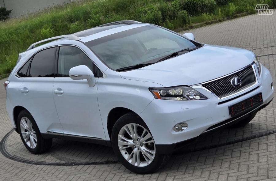 White Lexus RX 450h 2010 in Vilnius, with an engine capacity of 3.50 L and mileage of 232 thousand km for 14500 €, photo 5 on AUTOMOTO.COM.LV