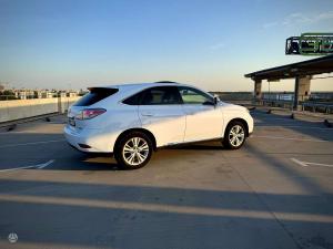 Balts Lexus RX 450h 2010 Viļņa, ar dzinēja tilpumu 3.46 L un nobraukumu 280 tūkst. km par 14000 €, foto 6 vietnē AUTOMOTO.COM.LV