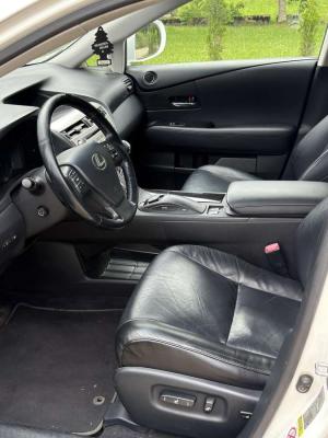 Balts Lexus RX 450h 2010 Šauļi, ar dzinēja tilpumu 3.50 L un nobraukumu 307 tūkst. km par 9400 €, foto 10 vietnē AUTOMOTO.COM.LV