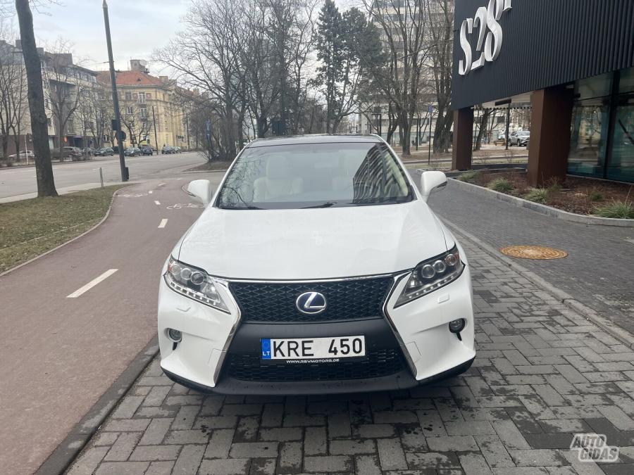White Lexus RX 450h 2011 in Vilnius, with an engine capacity of 3.50 L and mileage of 244 thousand km for 13900 €, photo 3 on AUTOMOTO.COM.LV