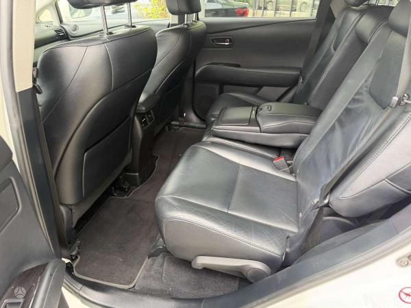 Balts Lexus RX 450h 2011 Viļņa, ar dzinēja tilpumu 3.46 L un nobraukumu 100 tūkst. km par 16999 €, foto 10 vietnē AUTOMOTO.COM.LV