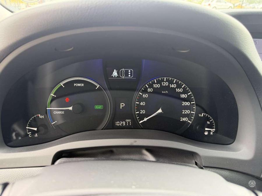 White Lexus RX 450h 2011 in Vilnius, with an engine capacity of 3.46 L and mileage of 100 thousand km for 16999 €, photo 23 on AUTOMOTO.COM.LV