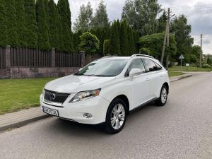 Balts Lexus RX 450h 2011 Viļņa, ar dzinēja tilpumu 0.00 L un nobraukumu 239 tūkst. km par 7999 €, foto  vietnē AUTOMOTO.COM.LV