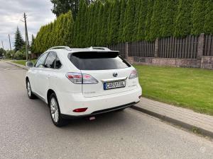 Balts Lexus RX 450h 2011 Viļņa, ar dzinēja tilpumu 0.00 L un nobraukumu 239 tūkst. km par 7999 €, foto 3 vietnē AUTOMOTO.COM.LV