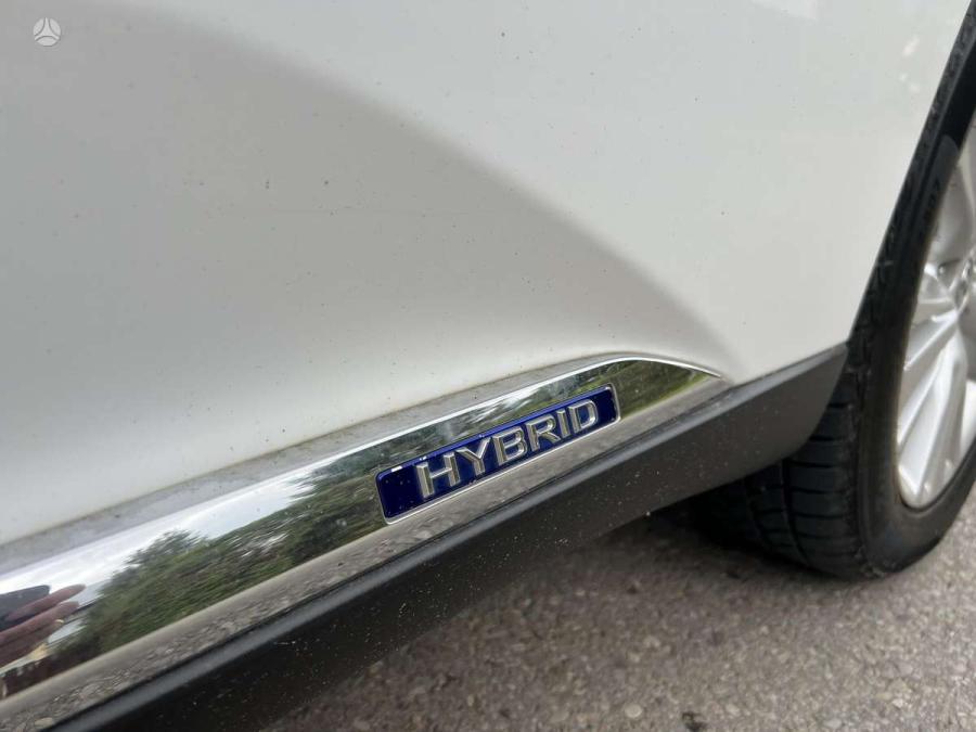 Balts Lexus RX 450h 2011 Viļņa, ar dzinēja tilpumu 0.00 L un nobraukumu 239 tūkst. km par 7999 €, foto 5 vietnē AUTOMOTO.COM.LV