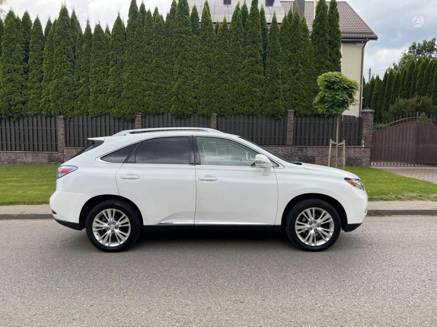 Balts Lexus RX 450h 2011 Viļņa, ar dzinēja tilpumu 0.00 L un nobraukumu 239 tūkst. km par 7999 €, foto 8 vietnē AUTOMOTO.COM.LV