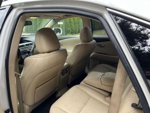 Balts Lexus RX 450h 2011 Viļņa, ar dzinēja tilpumu 0.00 L un nobraukumu 239 tūkst. km par 7999 €, foto 18 vietnē AUTOMOTO.COM.LV