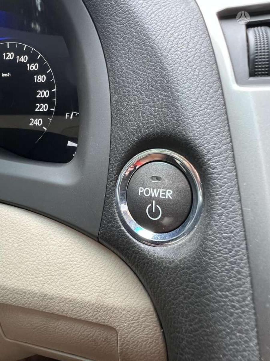Balts Lexus RX 450h 2011 Viļņa, ar dzinēja tilpumu 0.00 L un nobraukumu 239 tūkst. km par 7999 €, foto 24 vietnē AUTOMOTO.COM.LV