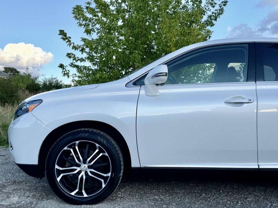 Balts Lexus RX 450h 2011 Šauļi, ar dzinēja tilpumu 3.50 L un nobraukumu 289 tūkst. km par 13650 €, foto 12 vietnē AUTOMOTO.COM.LV