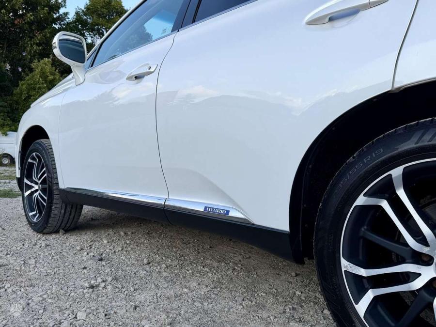 Balts Lexus RX 450h 2011 Šauļi, ar dzinēja tilpumu 3.50 L un nobraukumu 289 tūkst. km par 13650 €, foto 22 vietnē AUTOMOTO.COM.LV