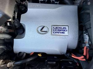 Balts Lexus RX 450h 2011 Šauļi, ar dzinēja tilpumu 3.50 L un nobraukumu 289 tūkst. km par 13650 €, foto 48 vietnē AUTOMOTO.COM.LV