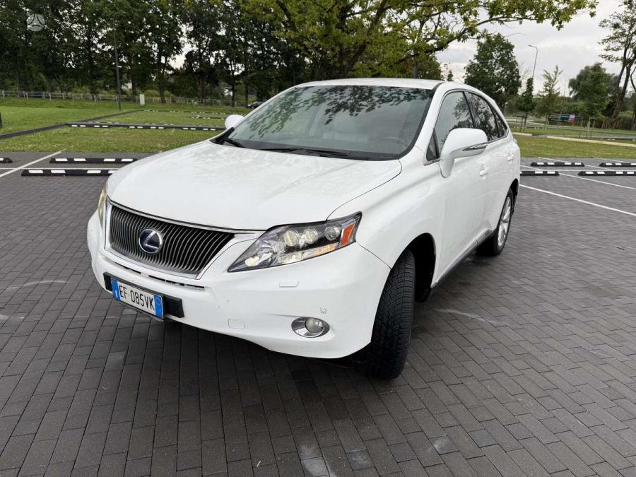 Balts Lexus RX 450h 2011 Kauņa, ar dzinēja tilpumu 3.46 L un nobraukumu 310 tūkst. km par 7700 €, foto 4 vietnē AUTOMOTO.COM.LV