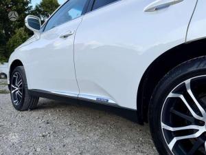 Balts Lexus RX 450h 2011 Šauļi, ar dzinēja tilpumu 3.50 L un nobraukumu 289 tūkst. km par 13650 €, foto 22 vietnē AUTOMOTO.COM.LV