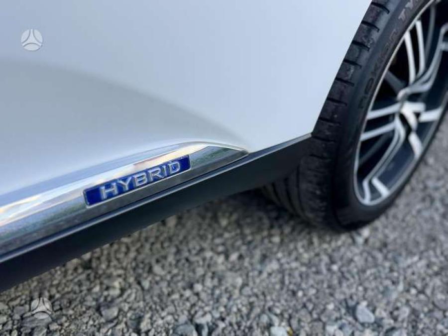 Balts Lexus RX 450h 2011 Šauļi, ar dzinēja tilpumu 3.50 L un nobraukumu 289 tūkst. km par 13650 €, foto 26 vietnē AUTOMOTO.COM.LV