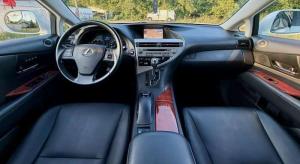 Balts Lexus RX 450h 2011 Šauļi, ar dzinēja tilpumu 3.50 L un nobraukumu 289 tūkst. km par 13650 €, foto 31 vietnē AUTOMOTO.COM.LV