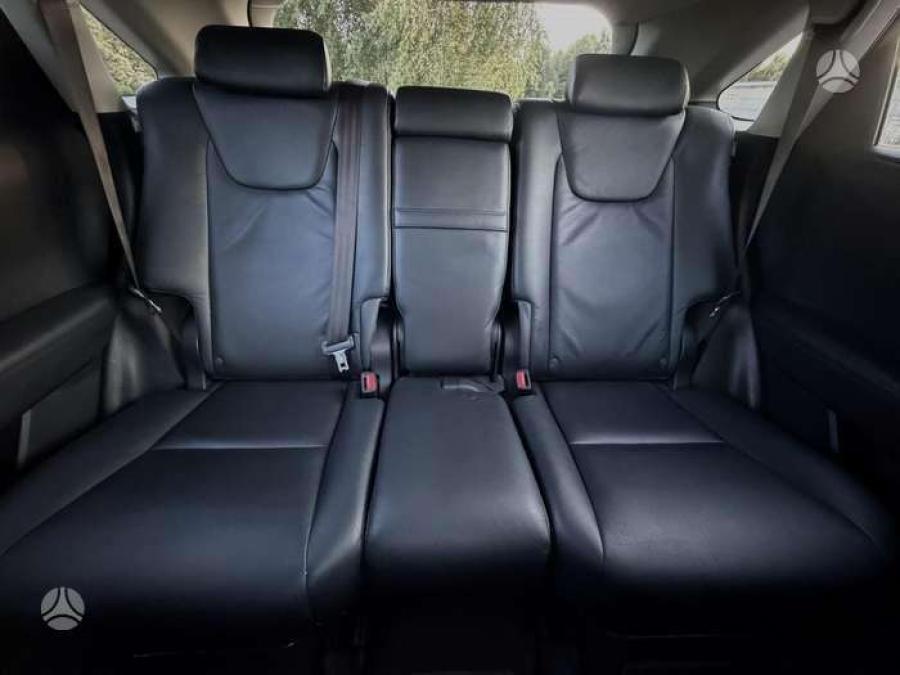 Balts Lexus RX 450h 2011 Šauļi, ar dzinēja tilpumu 3.50 L un nobraukumu 289 tūkst. km par 13650 €, foto 37 vietnē AUTOMOTO.COM.LV