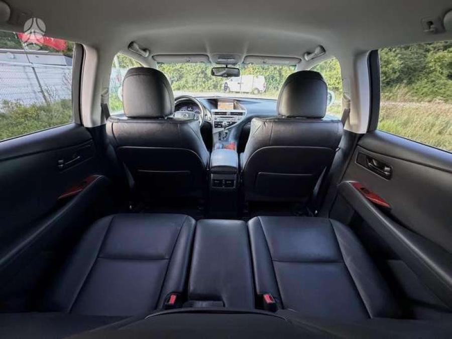 Balts Lexus RX 450h 2011 Šauļi, ar dzinēja tilpumu 3.50 L un nobraukumu 289 tūkst. km par 13650 €, foto 38 vietnē AUTOMOTO.COM.LV