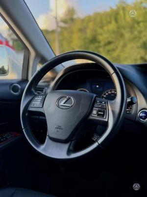 Balts Lexus RX 450h 2011 Šauļi, ar dzinēja tilpumu 3.50 L un nobraukumu 289 tūkst. km par 13650 €, foto 28 vietnē AUTOMOTO.COM.LV