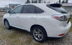 White Lexus RX 450h 2012 in Vilnius, with an engine capacity of 3.50 L and mileage of 274 thousand km for 11450 €, photo 3 on AUTOMOTO.COM.LV