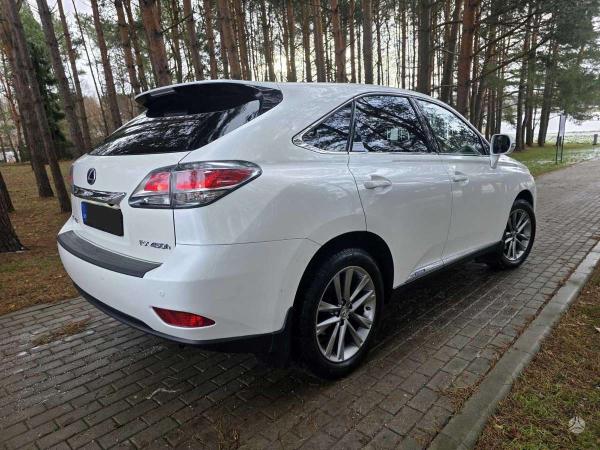 Balts Lexus RX 450h 2012 Utena, ar dzinēja tilpumu 3.46 L un nobraukumu 237 tūkst. km par 13900 €, foto 3 vietnē AUTOMOTO.COM.LV