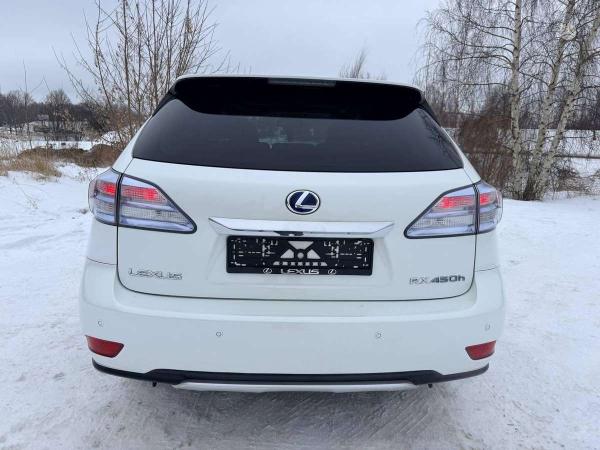 Balts Lexus RX 450h 2012 Šauļi, ar dzinēja tilpumu 3.46 L un nobraukumu 228 tūkst. km par 6850 €, foto 5 vietnē AUTOMOTO.COM.LV