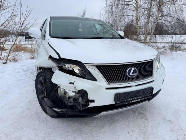 Balts Lexus RX 450h 2012 Šauļi, ar dzinēja tilpumu 3.46 L un nobraukumu 228 tūkst. km par 6850 €, foto 7 vietnē AUTOMOTO.COM.LV