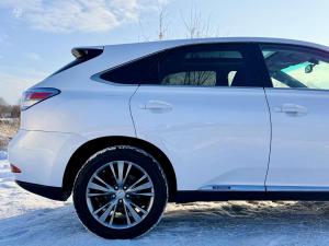 White Lexus RX 450h 2012 in Siauliai, with an engine capacity of 3.46 L and mileage of 269 thousand km for 13750 €, photo 9 on AUTOMOTO.COM.LV