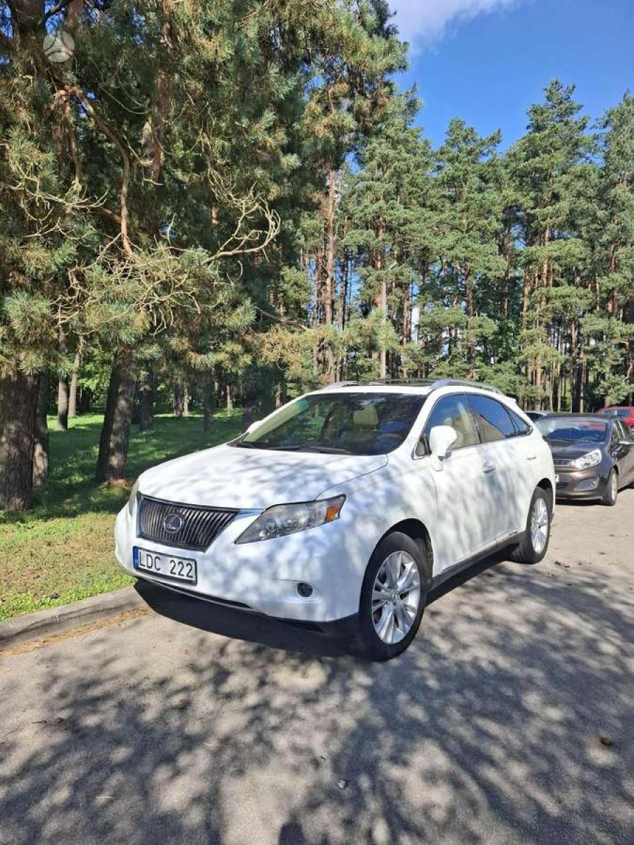 Balts Lexus RX 450h 2012 Biržai, ar dzinēja tilpumu 3.46 L un nobraukumu 187 tūkst. km par 10500 €, foto 2 vietnē AUTOMOTO.COM.LV